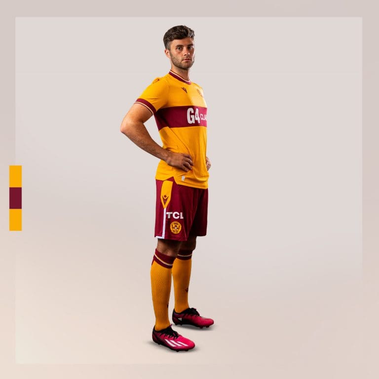 Introducing our truly traditional 2023/24 home kit - Motherwell ...